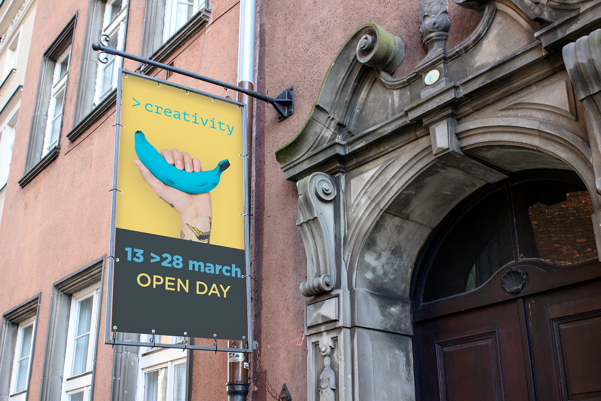 Customised banners: Print online, it's better value for money ...